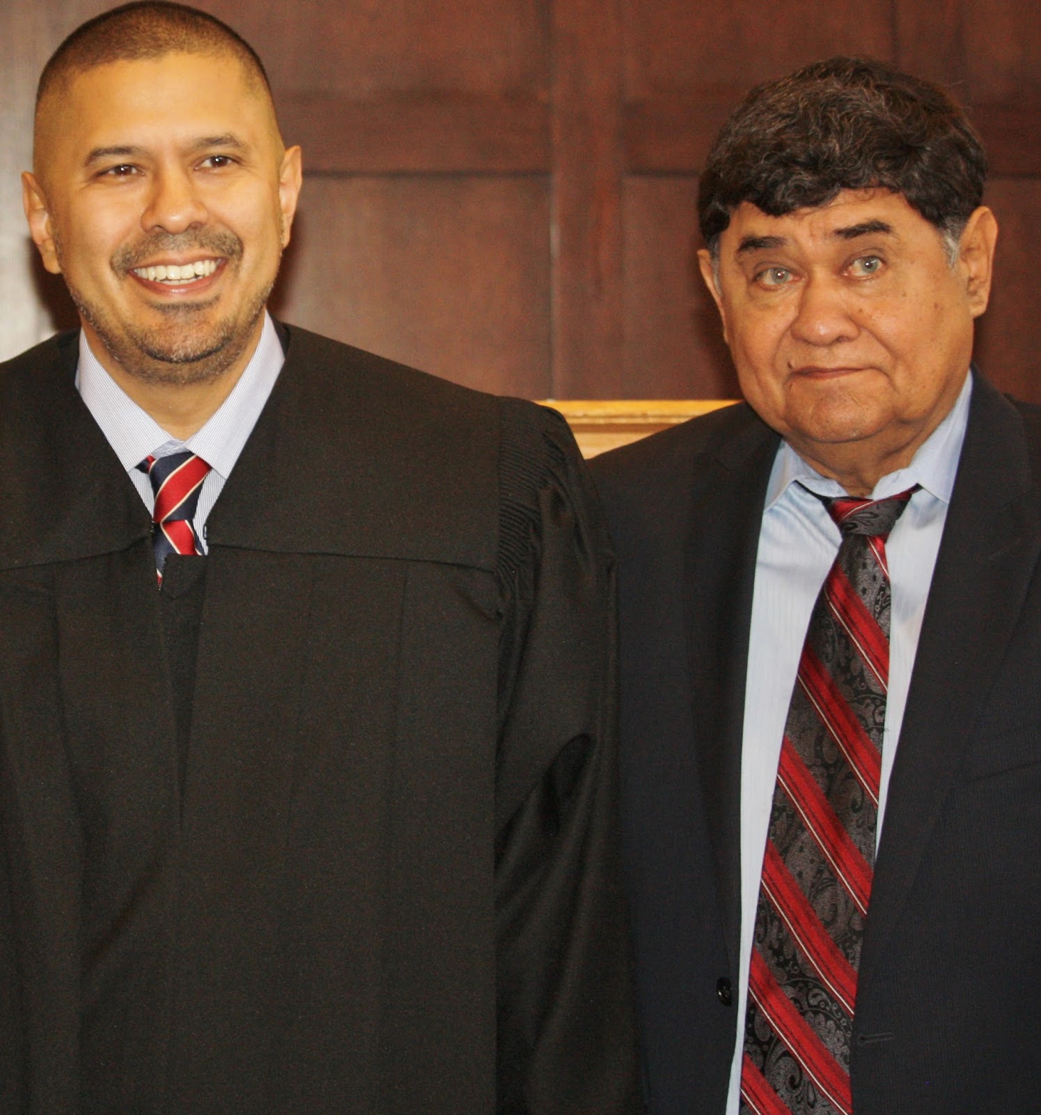 Walker Report - Shedding Light on Bexar County: Frank Castro is sworn ...