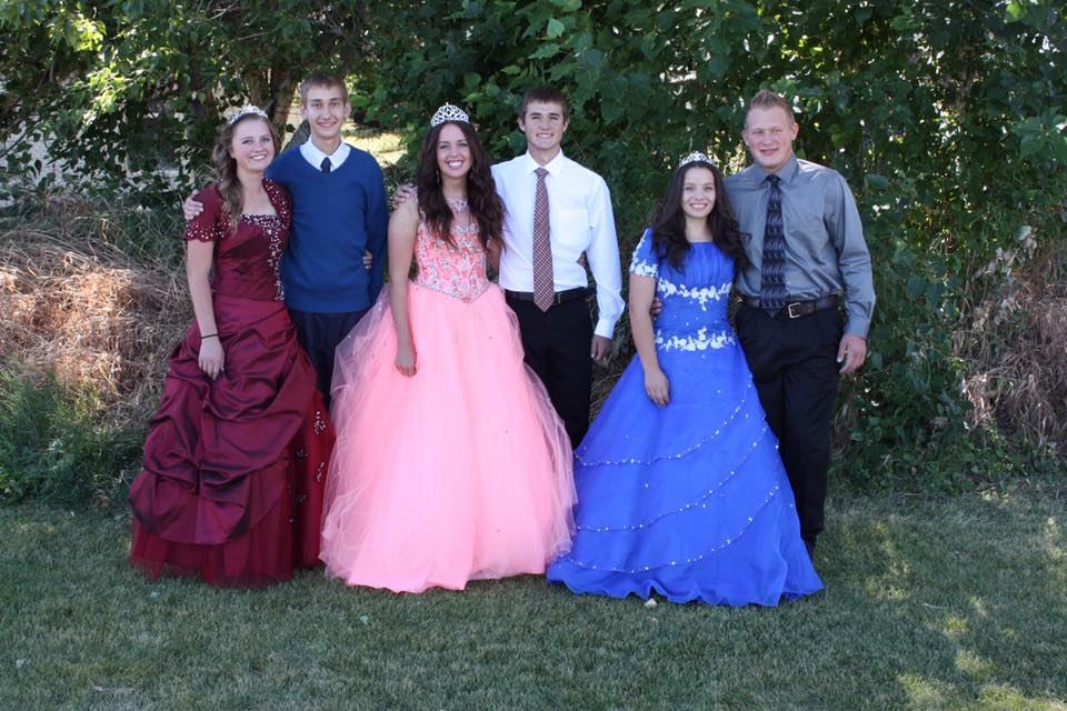 RCT Online News: Rich High School Announces he Homecoming Royalty for 2016