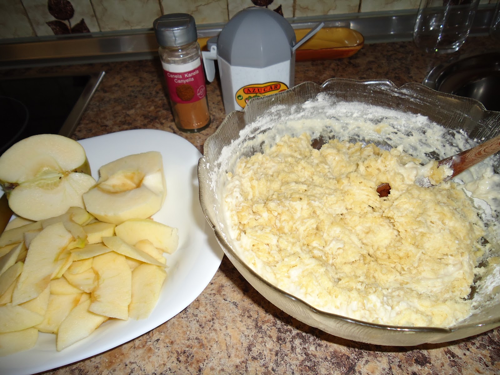 yo cocino mucho: ,PASTILLO DE MANZANA 0 EMPANADICO