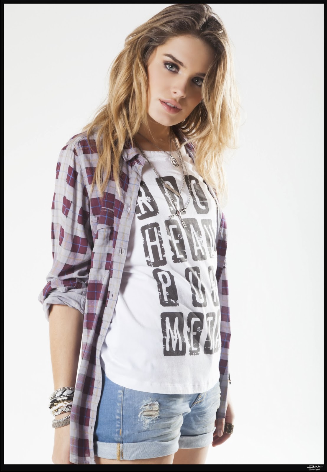 z00m + Art + 5 Gigio: LOOKBOOK. PRODUCCIÓN TNS. COLOR. Modelo. Chloe ...