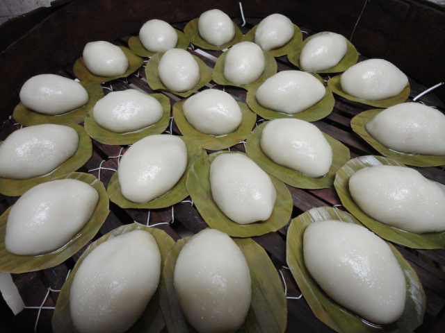 THE BAKING CLUB by Adeline Wong: Malaysian Nyonya Kuih - Ang Koo