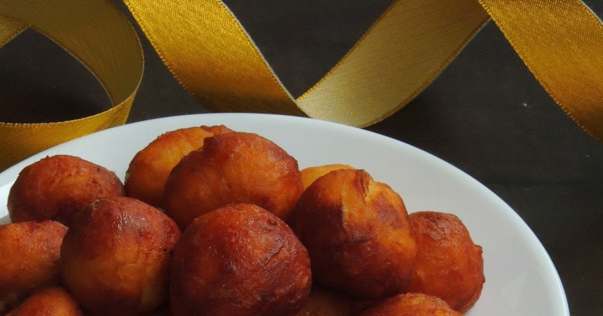 Priya's Versatile Recipes: Awamat - Lebanese Potato Donuts