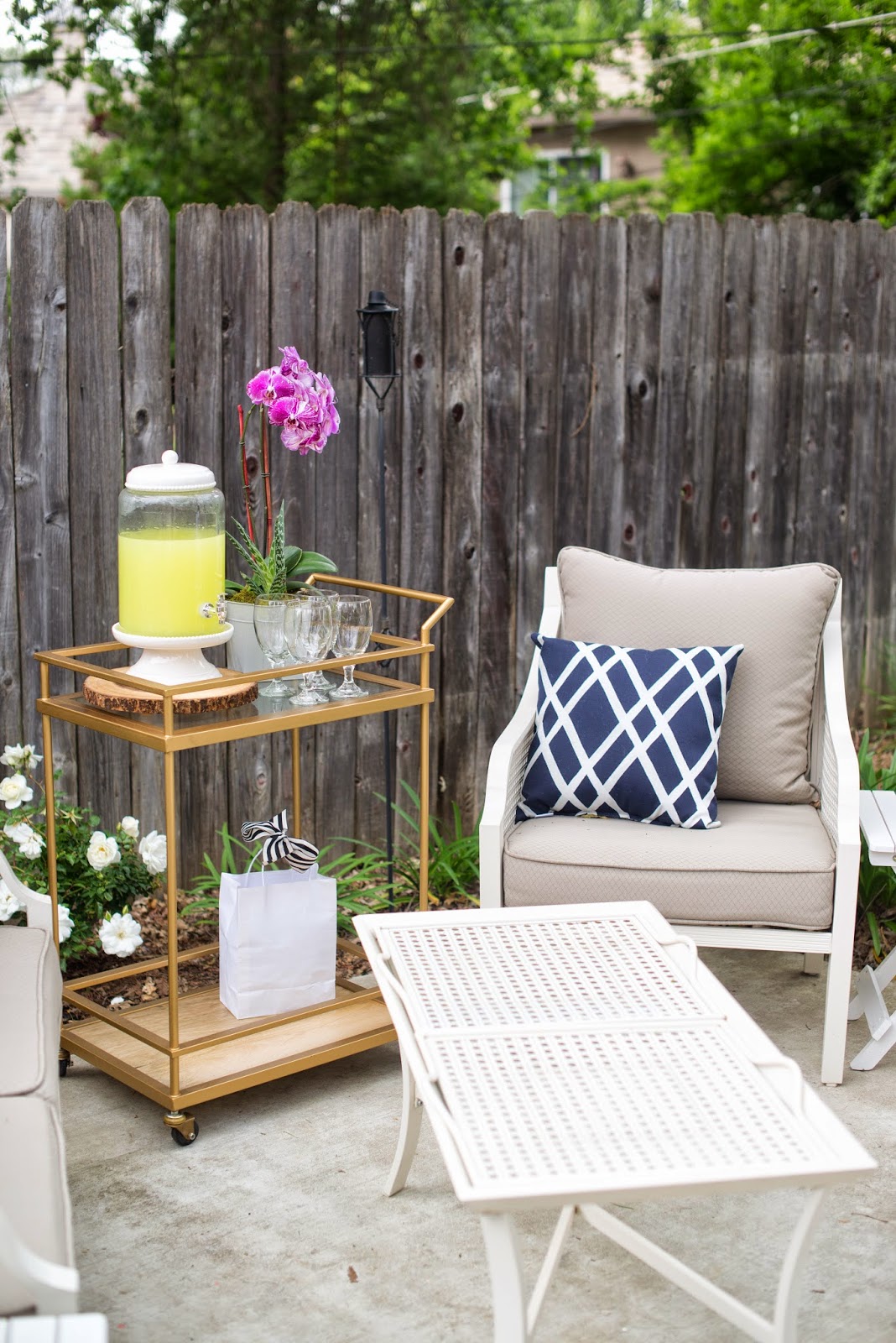Domestic Fashionista: Backyard Patio Dinner Party