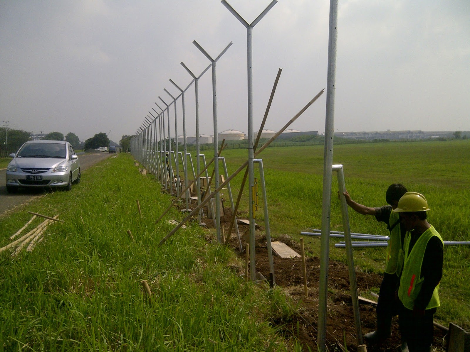 7 Langkah Mudah Pemasangan Pagar Brc yang Bisa dilakukan Sendiri | Jual ...