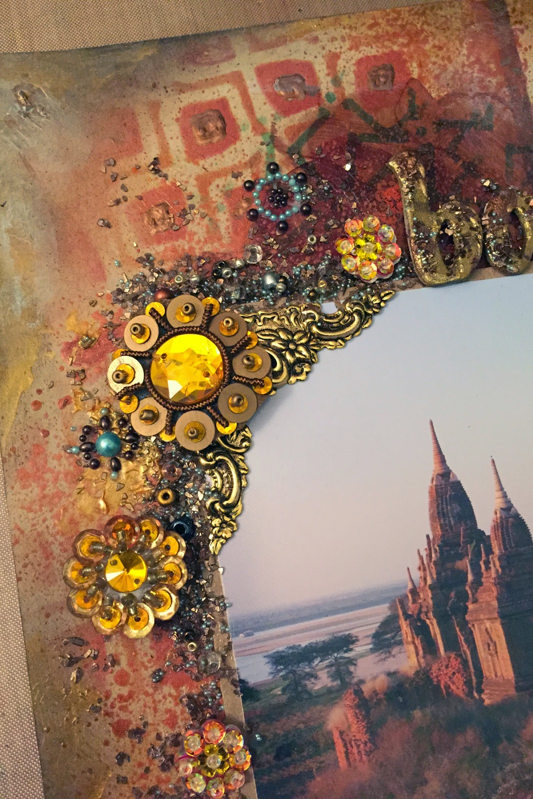 StencilGirl Talk: Mixed Media Scrapbooking with February StencilClub ...