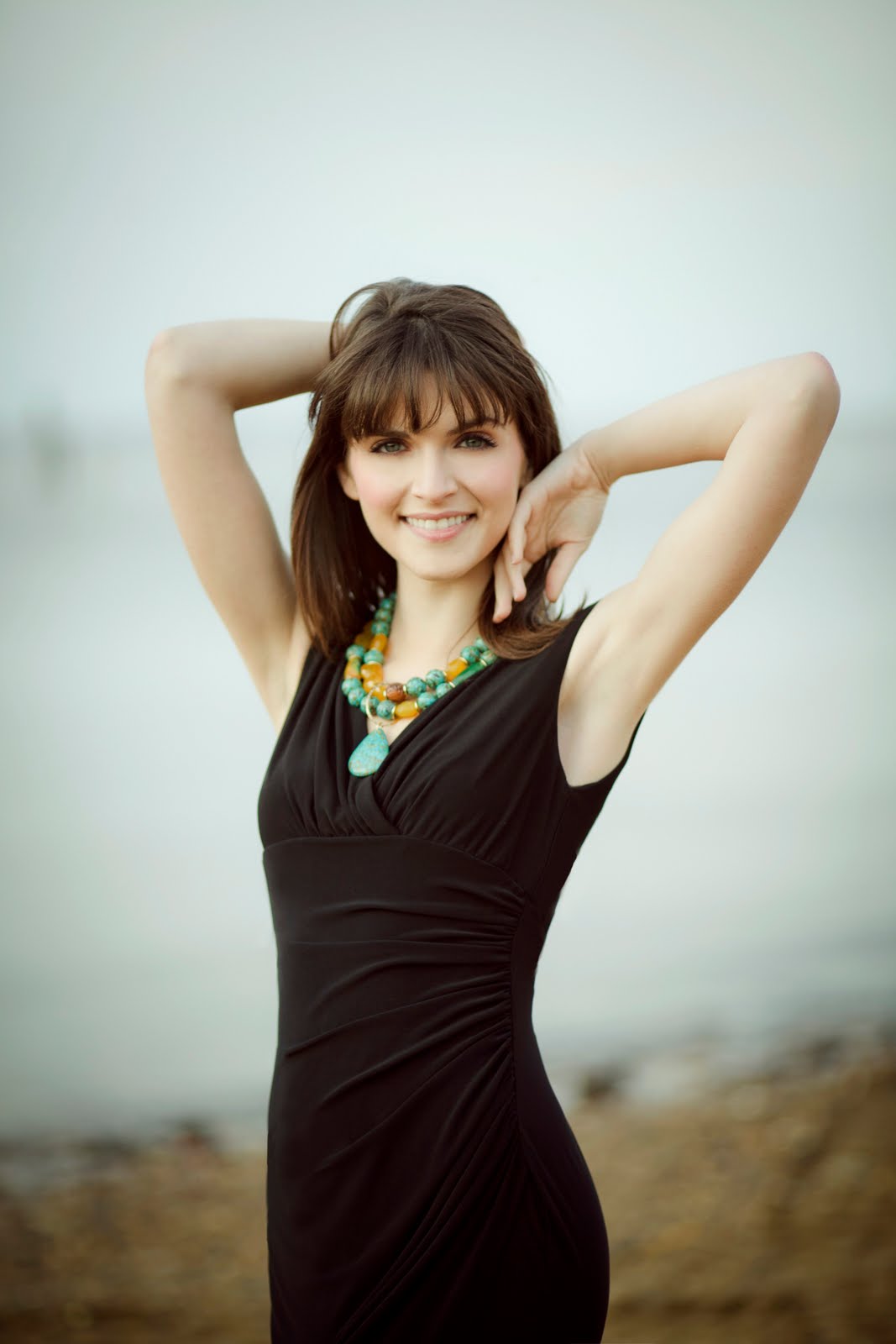 Belles and Rebelles: Isabella Tropea Jewelry & Cool Mint Earrings Giveaway