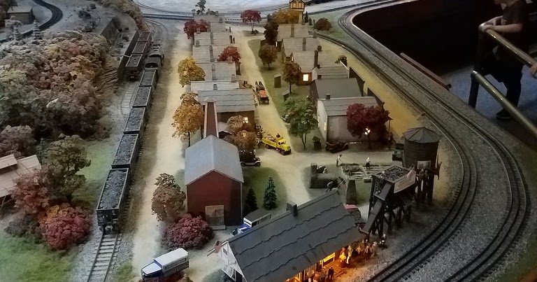 Miniature Railroad & Village at Pittsburgh's Carnegie Science Center