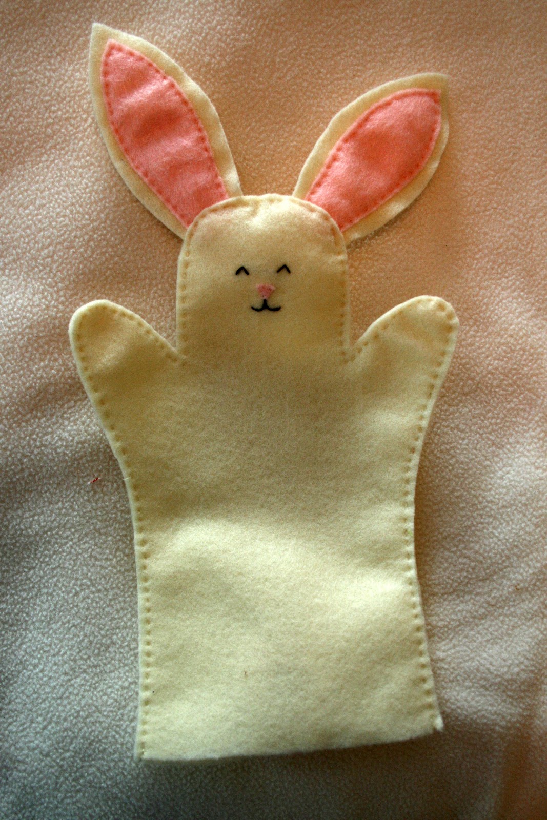 one clever mom: Animal Hand Puppets