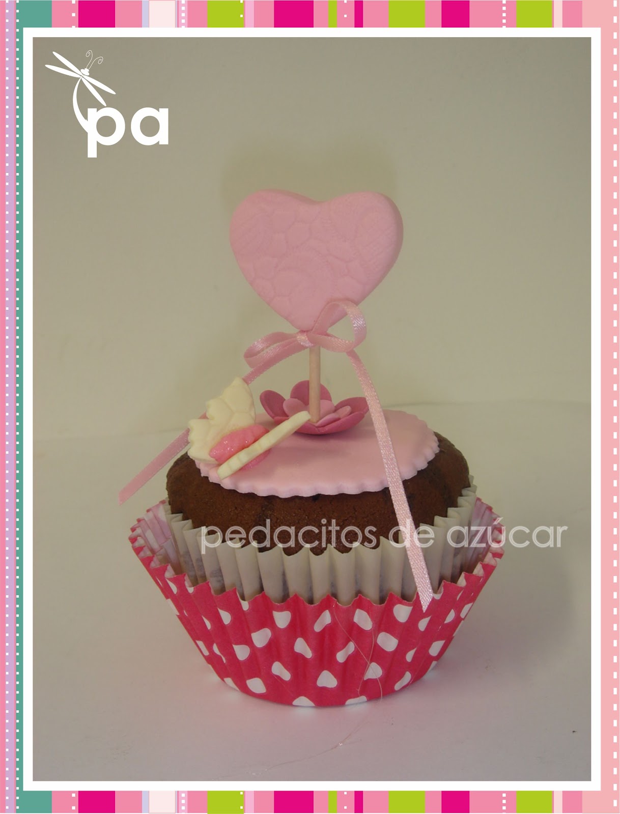Pedacitos de Azúcar: CUPCAKE CORAZÓN Y MARIPOSA