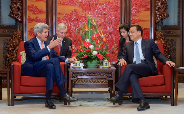 Body Language & Emotional Intelligence: Nonverbal Communication ...