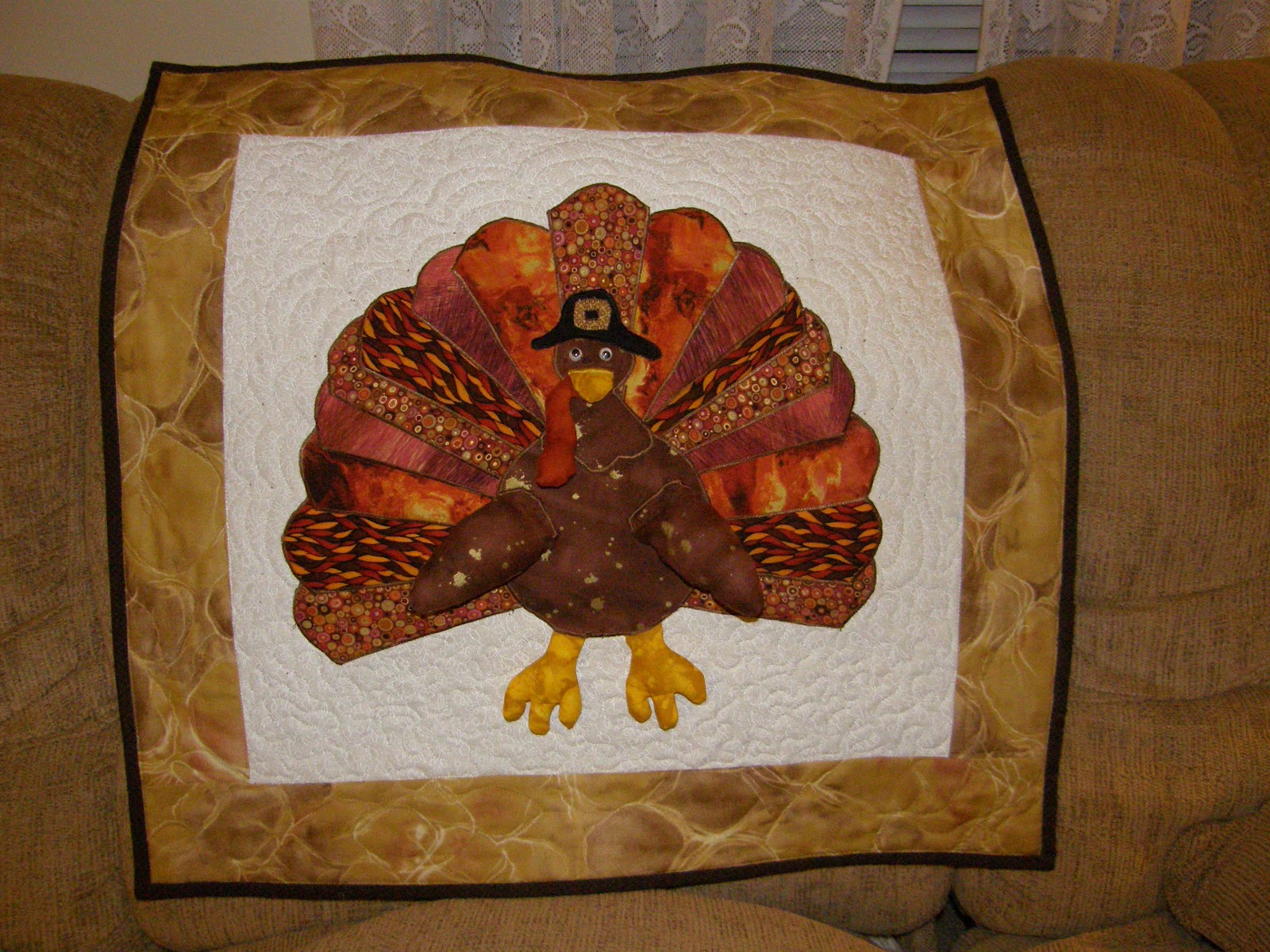 Dinah's Quilts & Embroidery: Wall Hangings