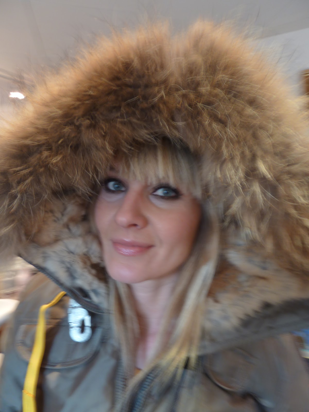 Fashion by Pari: Front page Anne Sofie Espersen