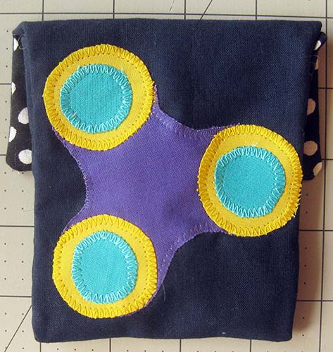 Gefilte Quilt: Fidget Spin a Kid-Pleasing Quilt or Pouch