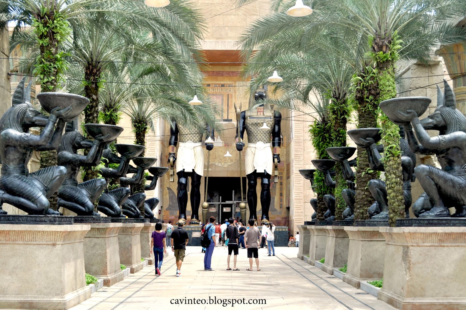 Entree Kibbles: Treasure Hunters @ Universal Studios Singapore [Ancient ...