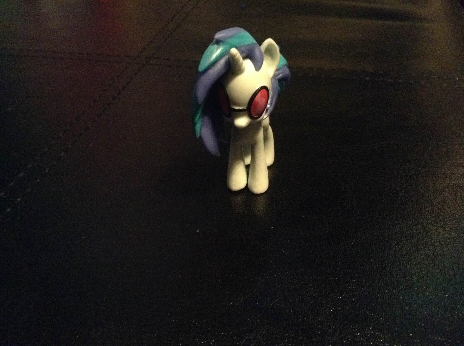 Equestria Daily - MLP Stuff!: UK Comic With Vinyl Scratch Figure ...