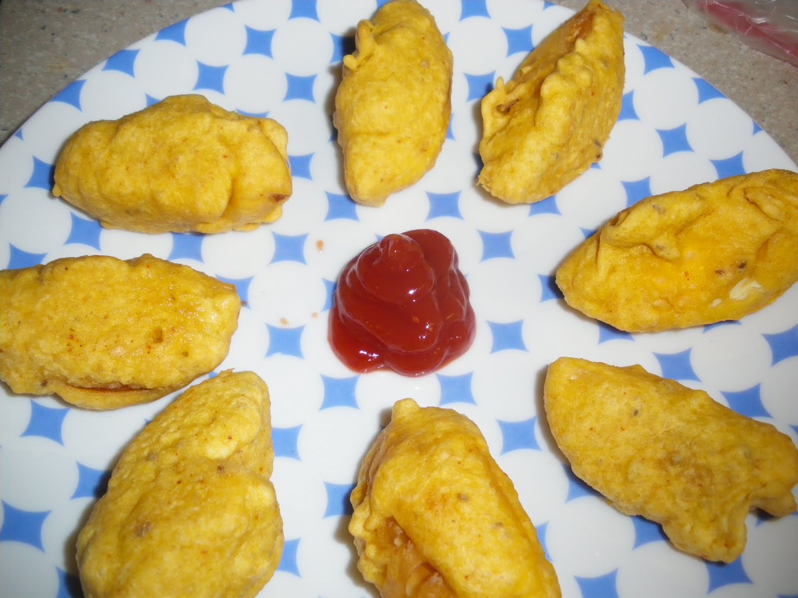 Mouth watering recipes from Azeema's Kitchen: Anda Pakora aur Gobi ...