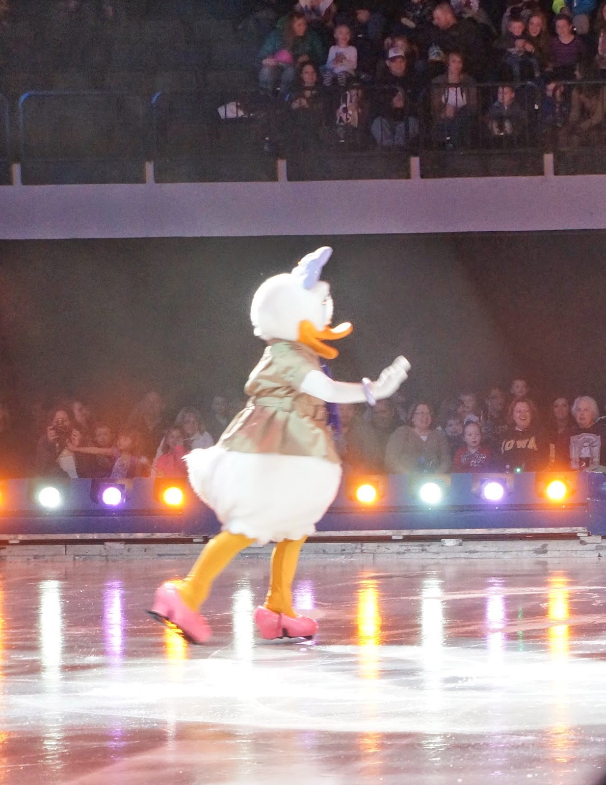 The Doll Sweet Journal.: Disney On Ice