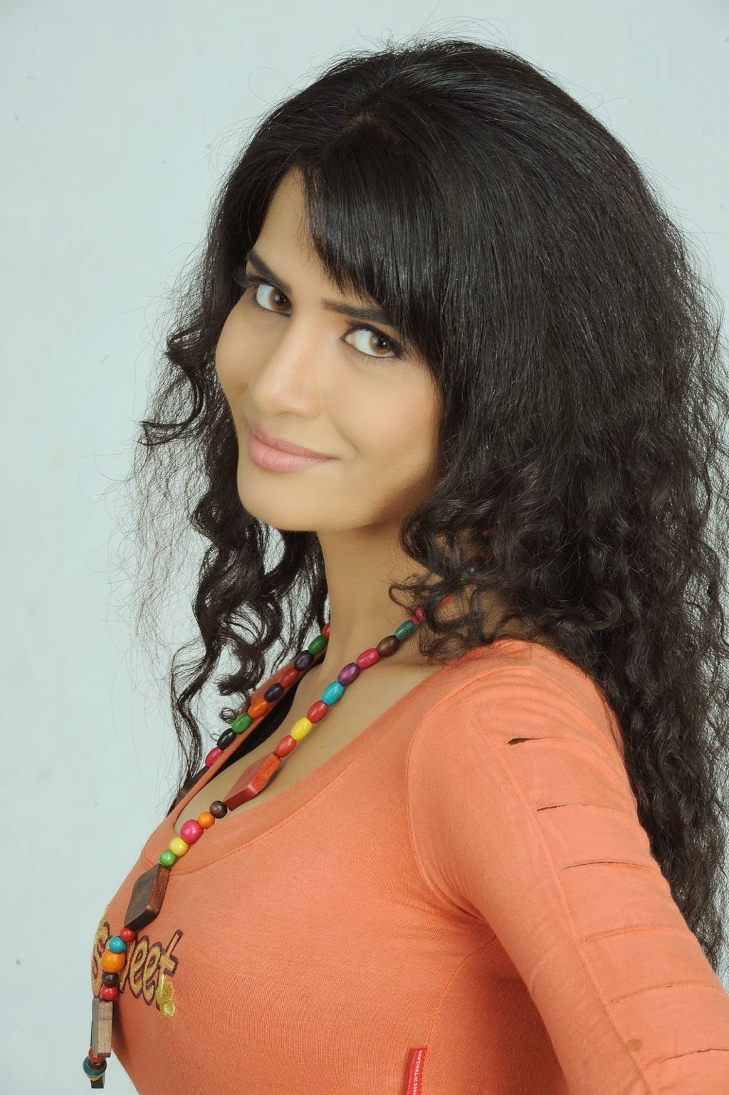 Heroine Ritu Sachdev Latest hot Photos Images pictures HD Wallpapers ...