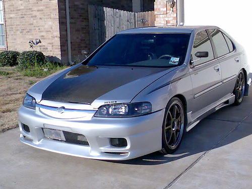 98-01 2nd generation Nissan Altima (L30)