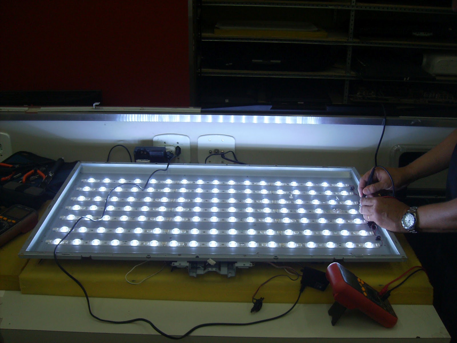 Técnico Ronan Sorrenti : Dica de defeito para tv led