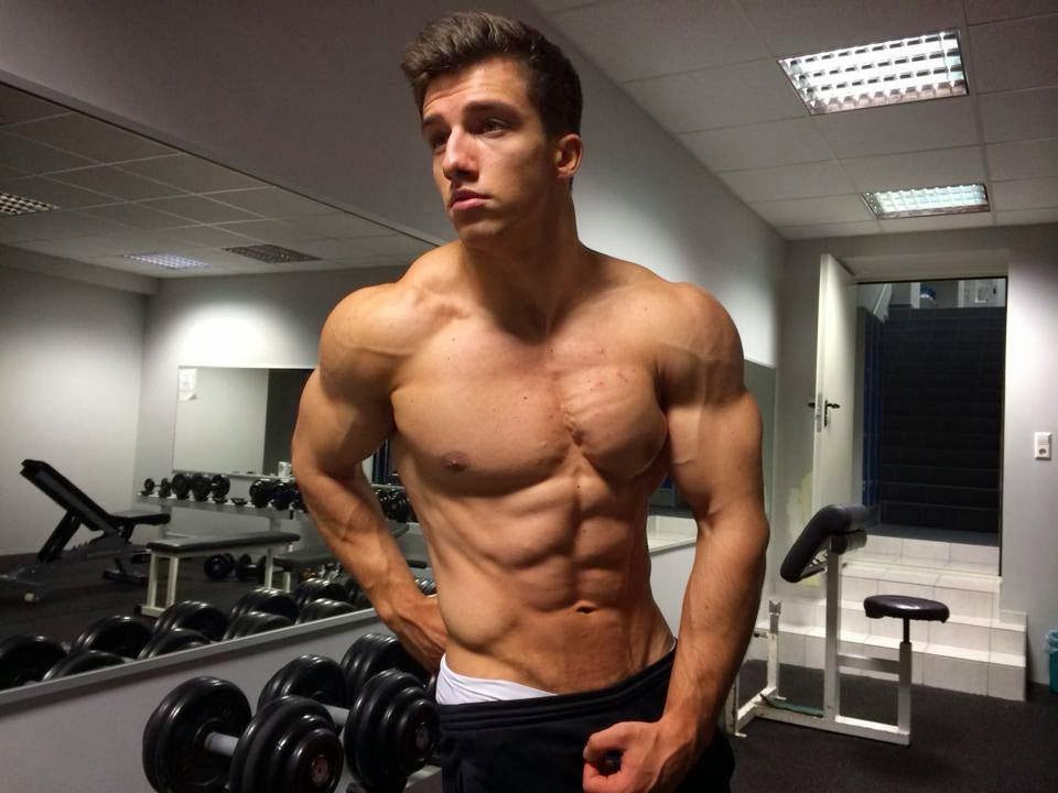 Bodybuilding Junction: Tim Gabel - Teen Bodybuilder