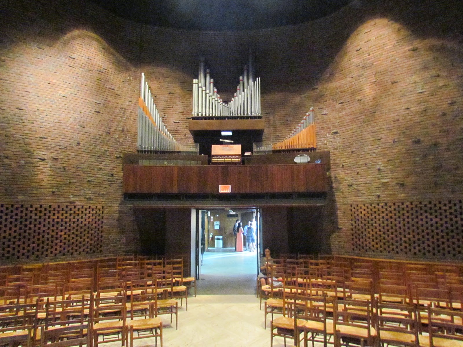 Sérgio Bastos Arquitetura: MIT Chapel em Cambridge / Massachusetts