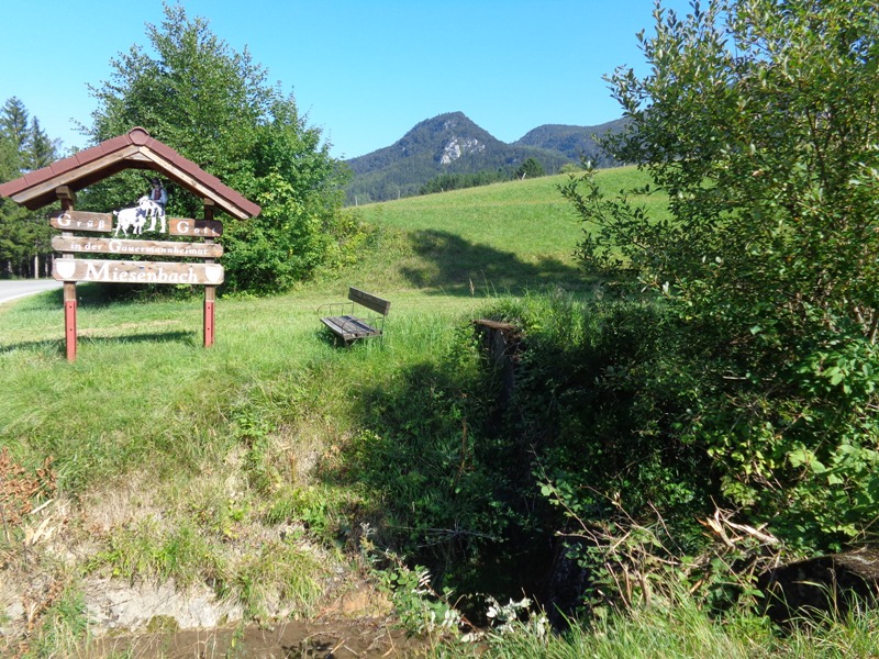 Wanderland Austria: Von Grünbach über Scheuchenstein nach Waldegg