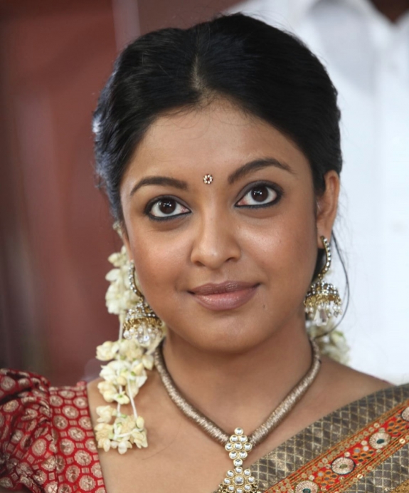 Tanusri Datta Latest cute Saree Pics ~ world actress photos,Bollywood ...