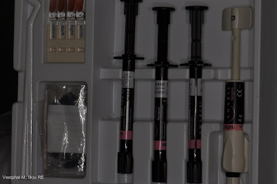 M. Vestphal - Odontologia Estética: Restauração Classe V com Resina ...