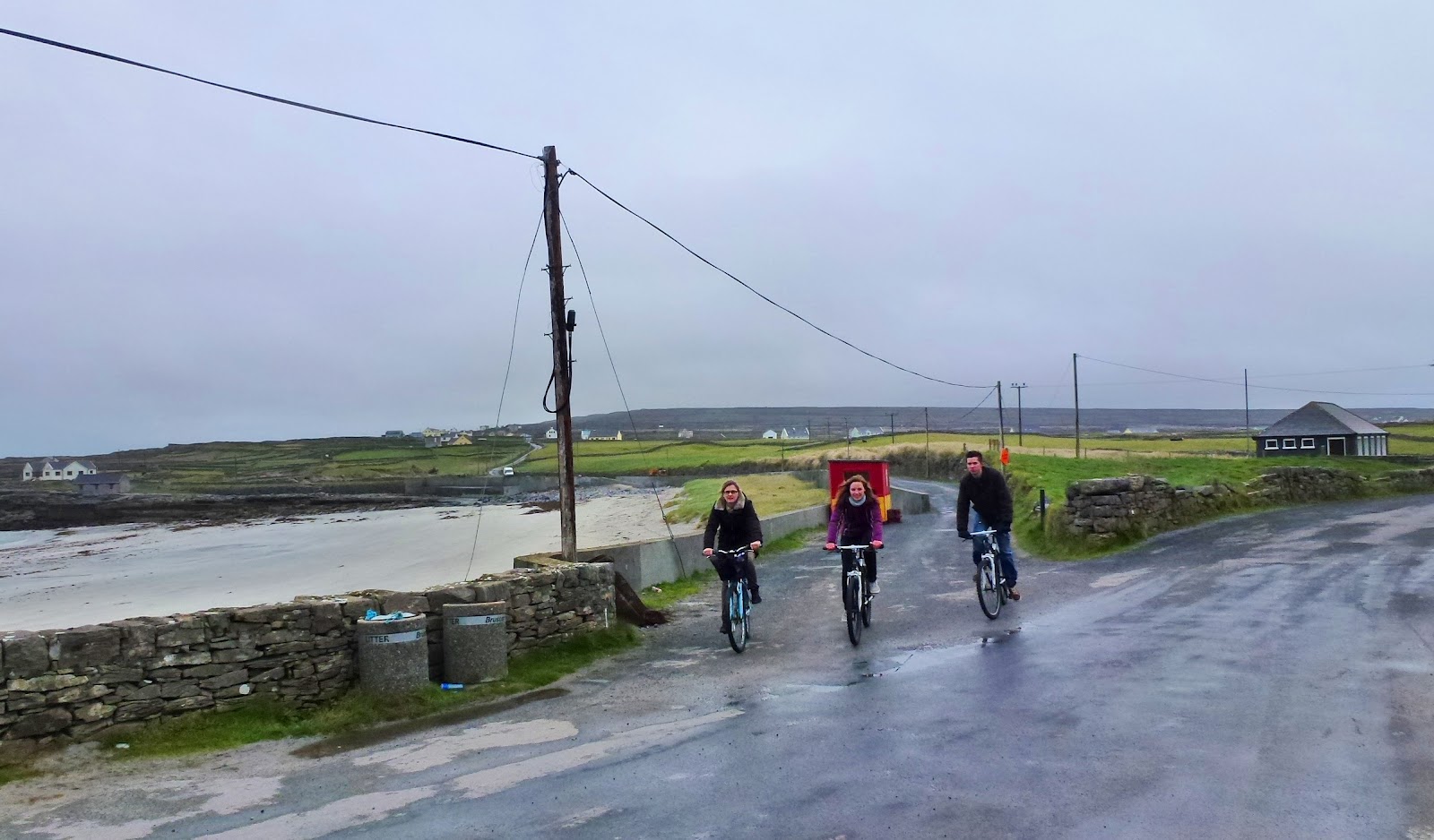 Paddy's Wagon: Jaunting around Inis Mor with Johnny
