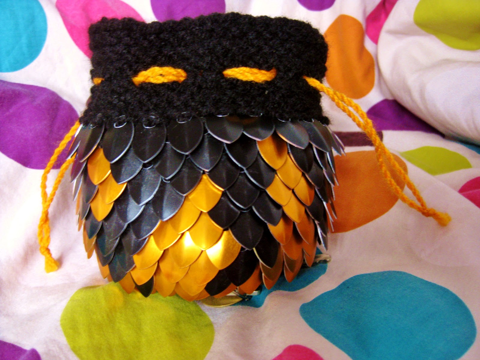 Crafty Mutt: Knitted Scale Mail Pouch Pattern