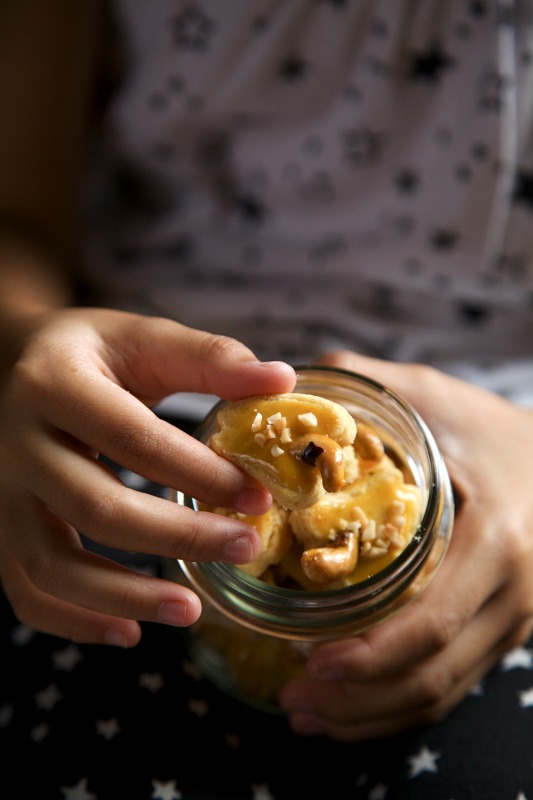 BISKUT GAJUS - masam manis