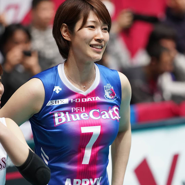 Top 50 Volleyball Big Boobs Sexiest Girls Wallpapers Photos Of Busty And Hottest Female Sports