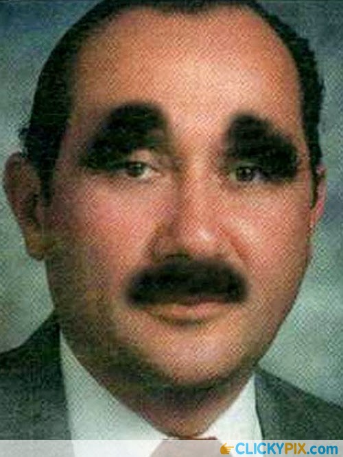GoosBall: Worst Looking Eyebrows Ever (38 Pics)