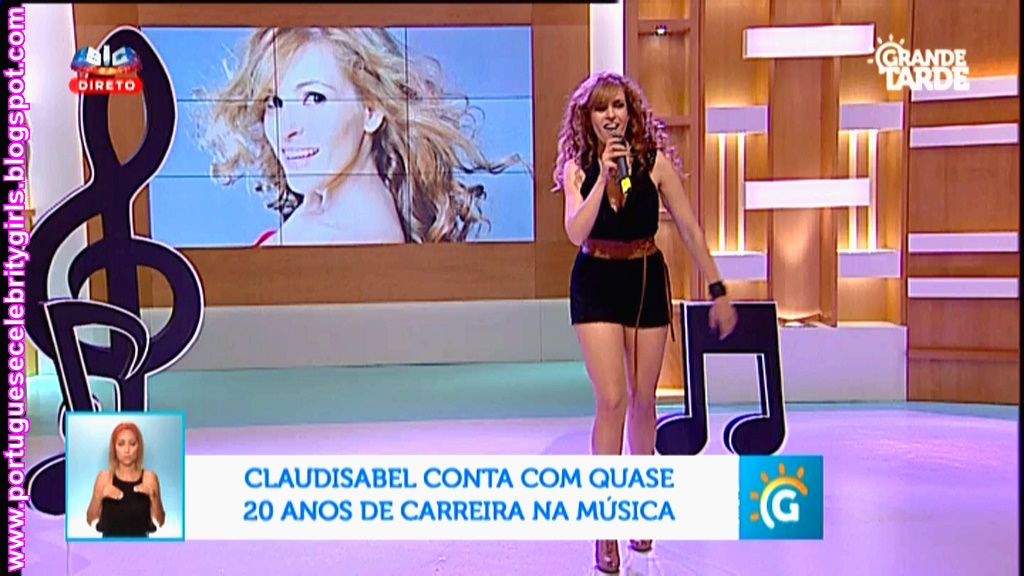 Claudisabel mostra tudo (decote e mini-saia) - Boas.pt - Celebridades e ...