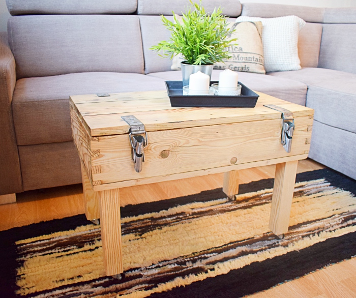 DIY - Stolik kawowy czyli 5 pomysłów co zrobić ze skrzyni wojskowej?