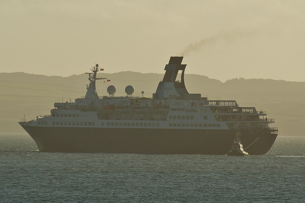 VESSELS AT HOLYHEAD: 2nd of July saw the arrival of two cruise ships at ...