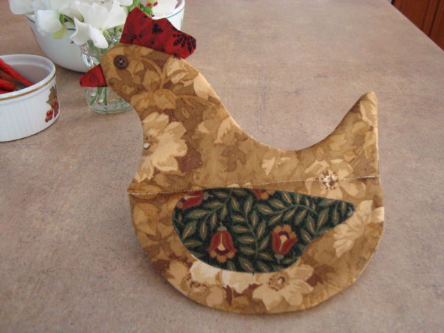 Thread Head: Chicken Potholder