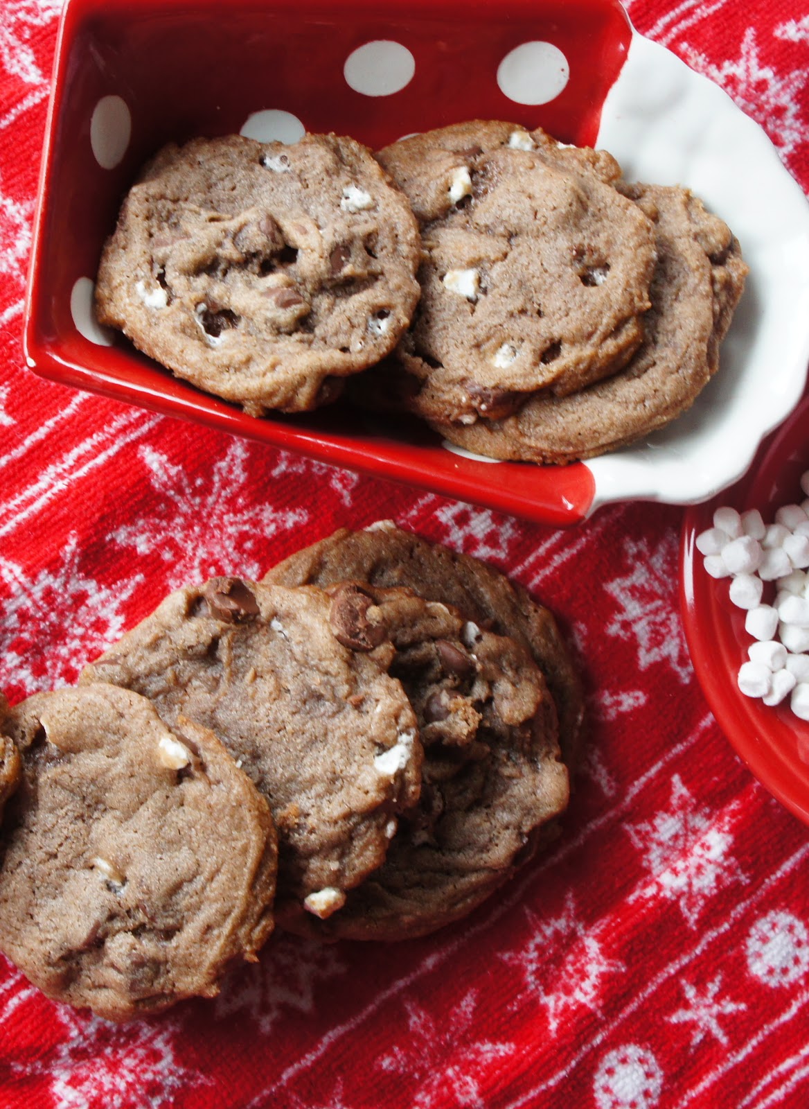Yums And Loves Hot Cocoa Cookies