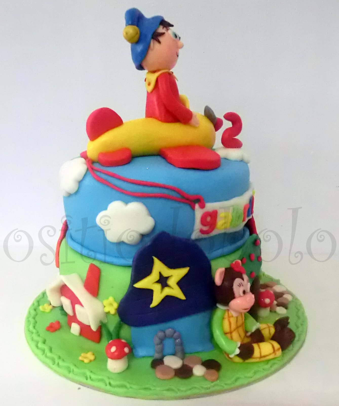 O sitio do bolo: o Noddy e a macaca Marta para o meu sobrinho Gabriel...