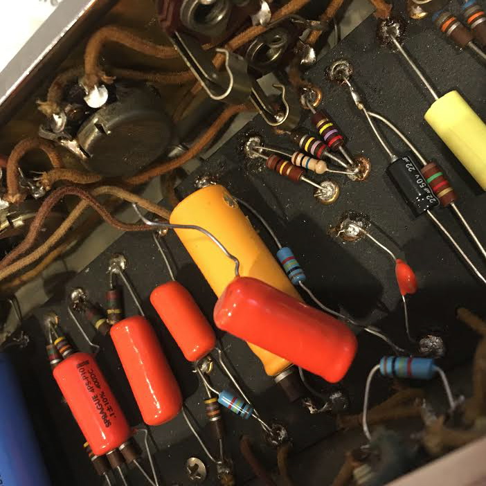 Jefs Tube Amp Blog: 1955 Fender 3x10" Bandmaster, 5E7. Yes, rare as can be.