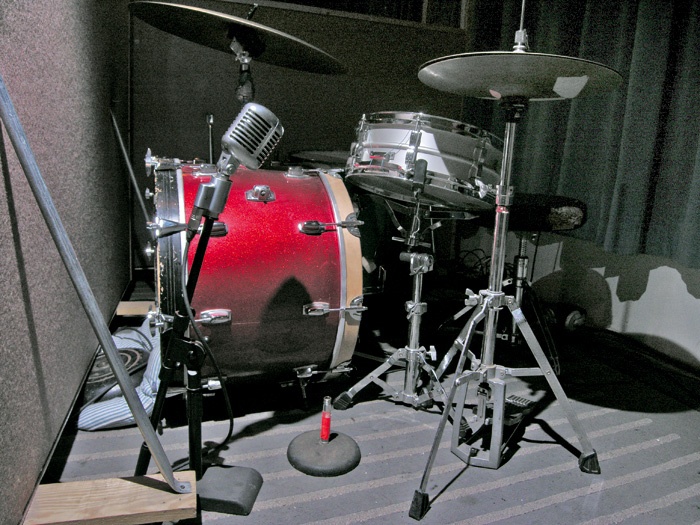 Mix at Mic: Daptone Records on Tracking Drums with One Mic