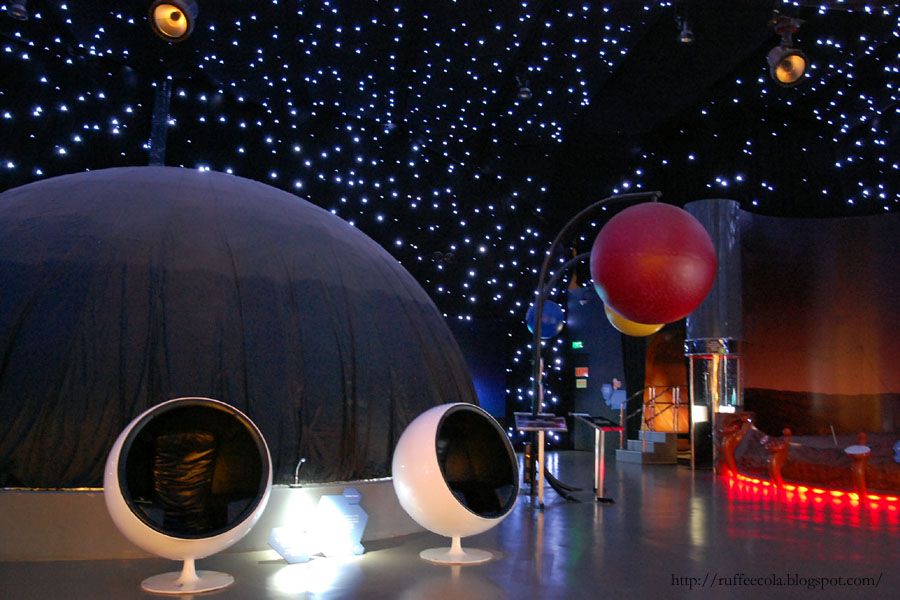 travel tales: 2012 Aug: Taguig, Philippines: The Mind Museum