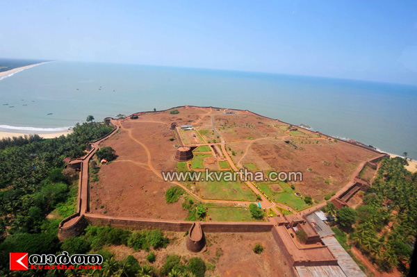 Aerial view of Bekal fort - Photos Plus