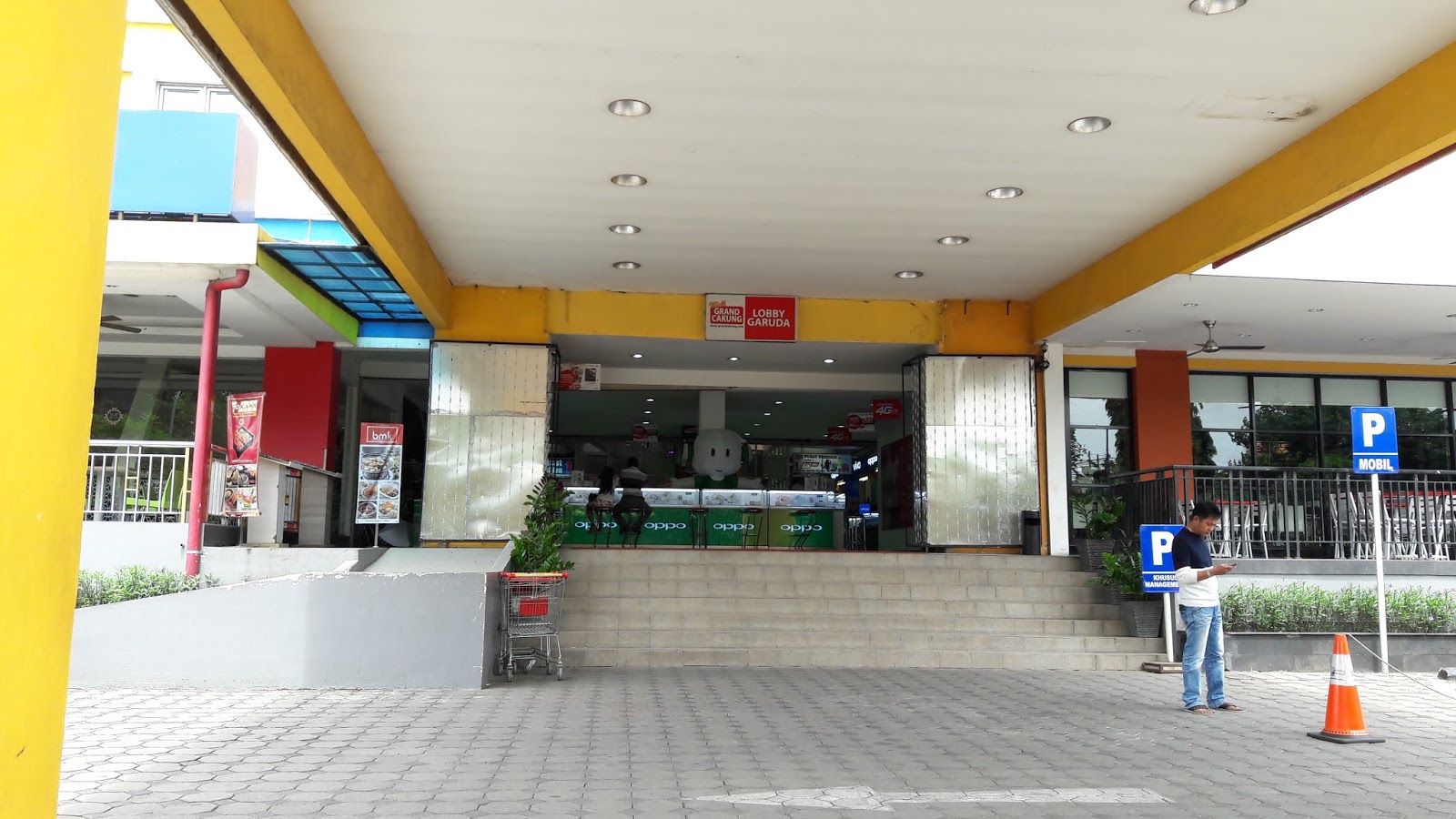 Advertising Indonesia: Profil Grand Cakung Jakarta Timur