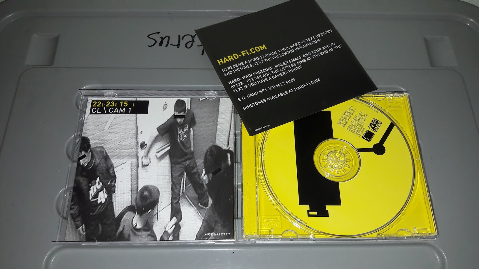 HARD-FI - Stars Of CCTV (CD, Album) | Lifestyle Bundle