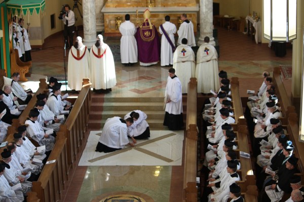 Ceremonies of the Consecration of Churches: The Writing of the Latin ...