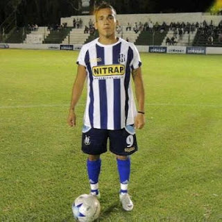 Página Celeste: junio 2013