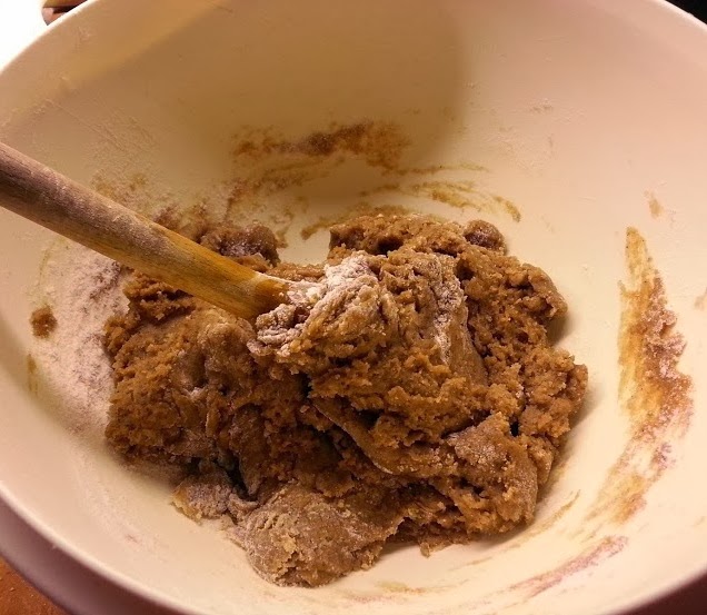 The Brick Castle: How To Make A Gingerbread House