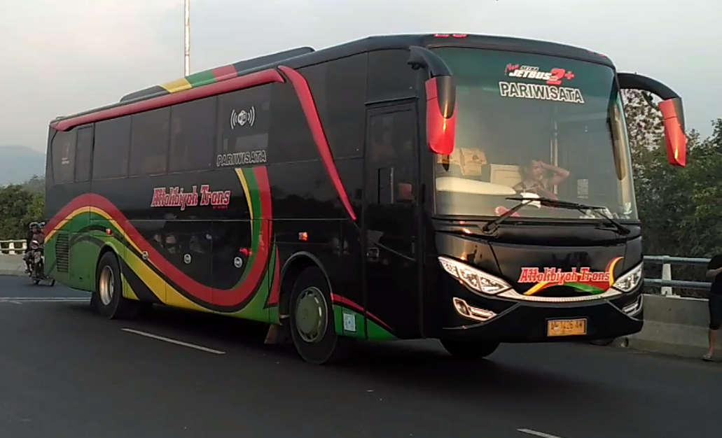 Hunting Bis Sinar Jaya - Agung Putra - Nusantara - Dedy Jaya - Setia ...